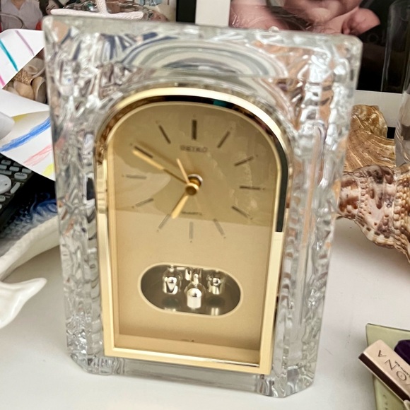 Seiko | Wall Decor | Seiko Quartz Heavy Glass Mantle Clock | Poshmark